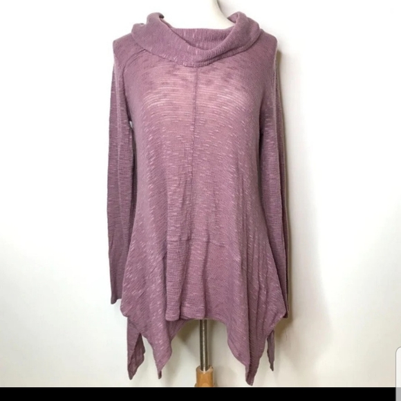 Cupio | Sweaters | Cowlneck Sharkbite Hem Sweater | Poshmark